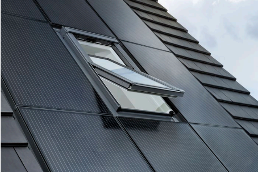 Built-in solar panels | Franck I Bricks - Roof tiles